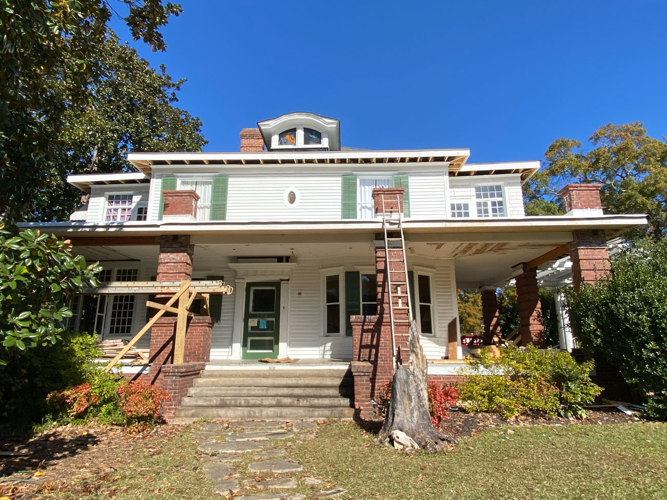 Front of House Exterior Renovation at Martha’s Manor