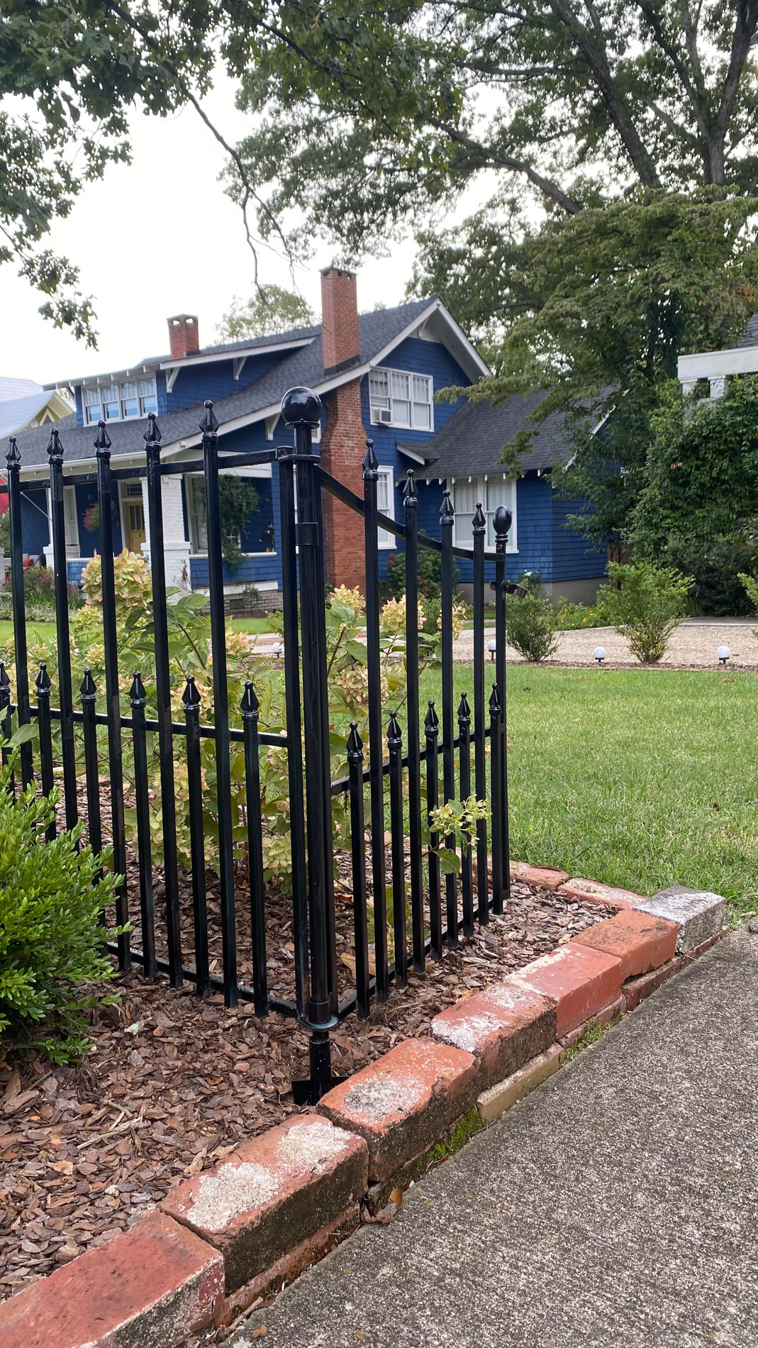 A Picket Fence for My Front Lawn Curb Appeal: The Special Meaning ...