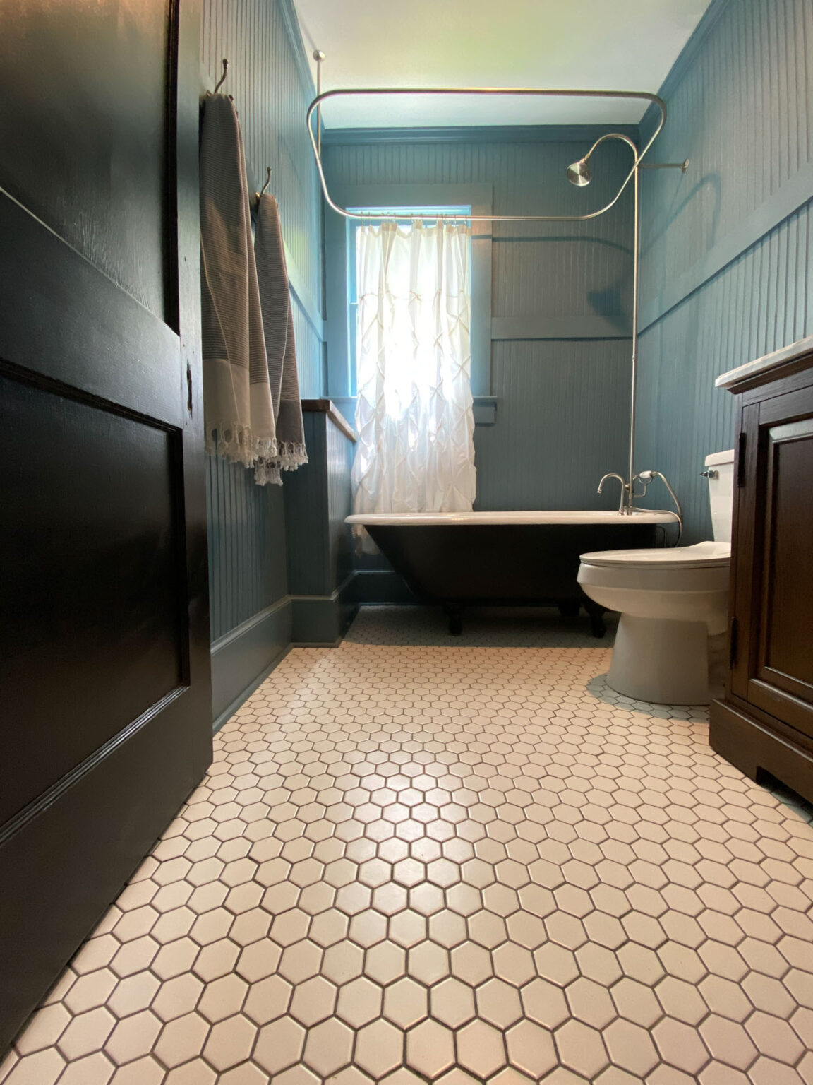 The West End: The Bathroom Renovation & Interior Updates